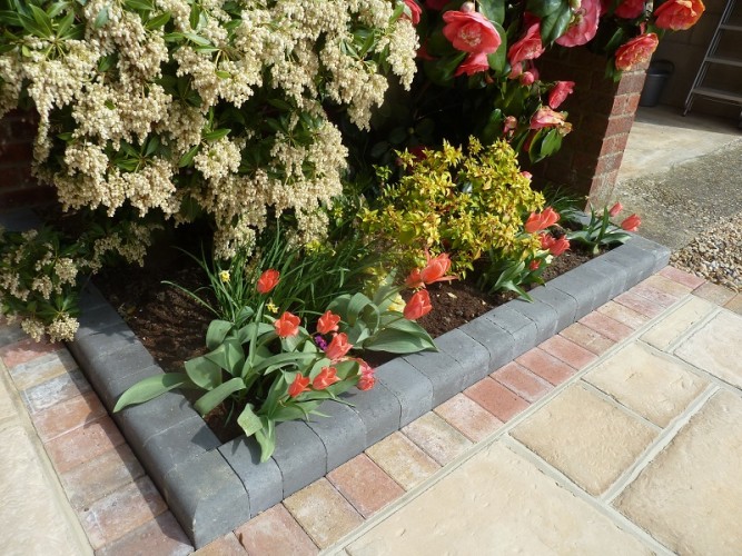Kerbs & Edgings - Gary Cooper Paving
